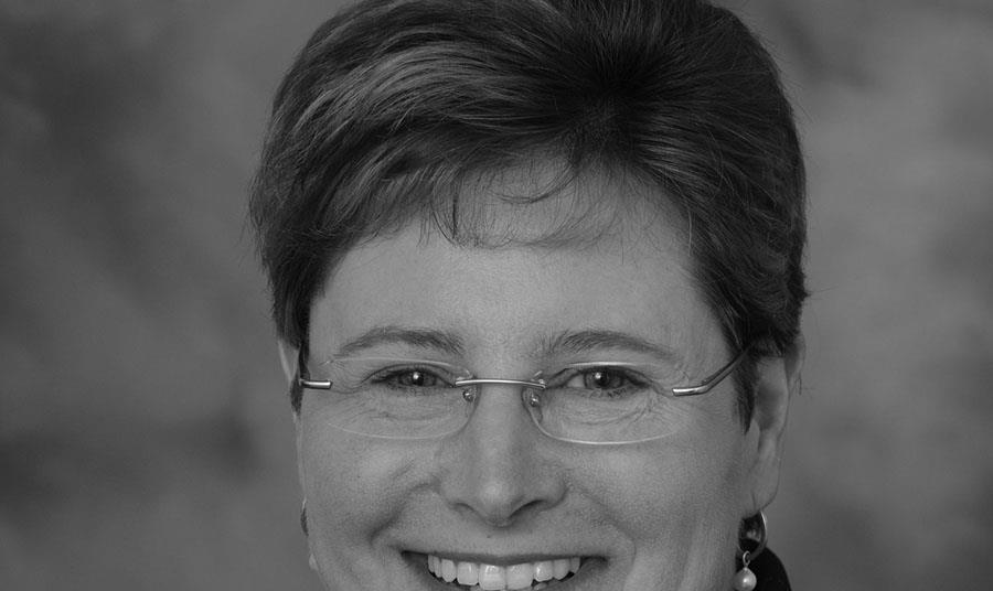 Ellen Hunt: The accidental expert | Article | Compliance Week